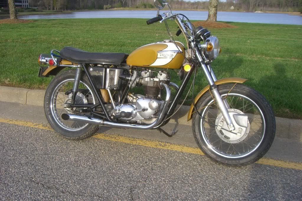Dunstall vs. Commando vs. ??? mufflers | Triumph Rat Motorcycle Forums